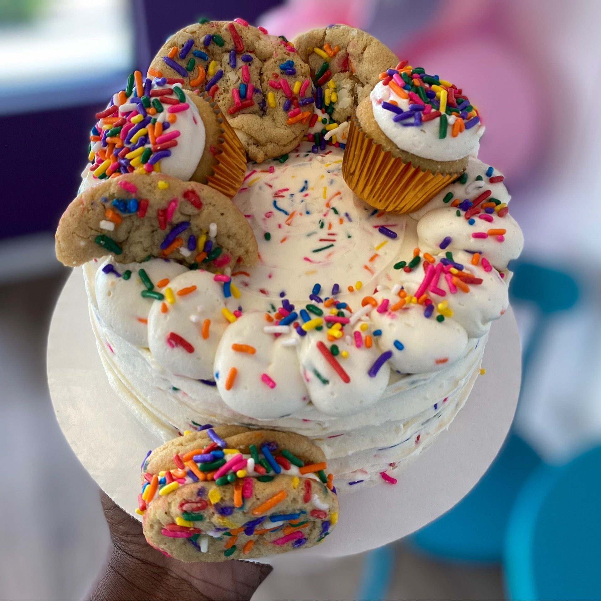 6 in Family Stack | StackD Cake Studio